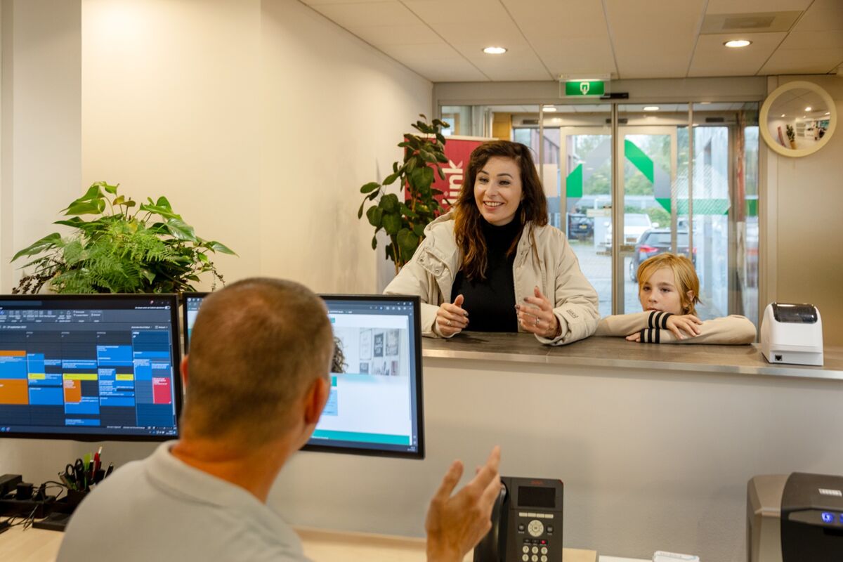 Financial Controller | Stedelink